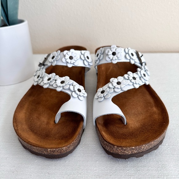 A. Giannetti | Shoes | New Agiannetti Bia White Leather Floral Comfort ...